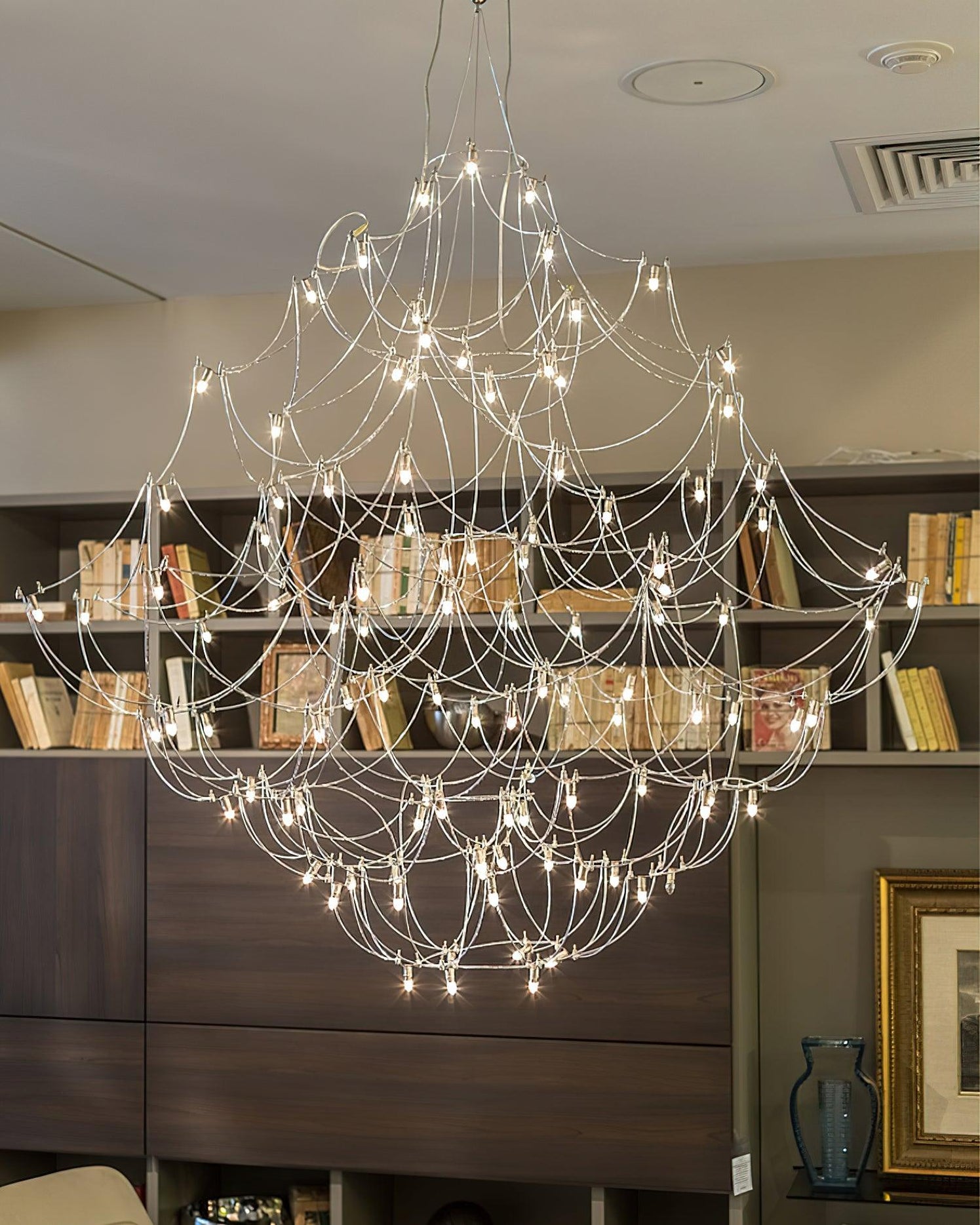 Amos Light Group Chandelier — Mooiehome