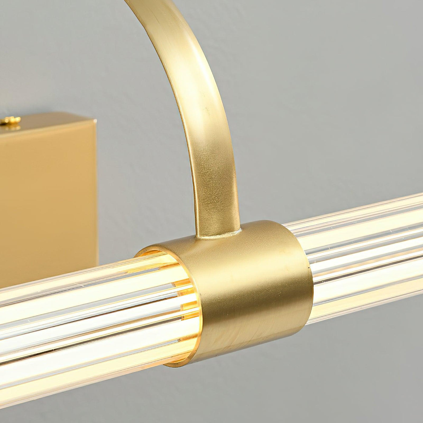 Avery Wall Light — Mooiehome