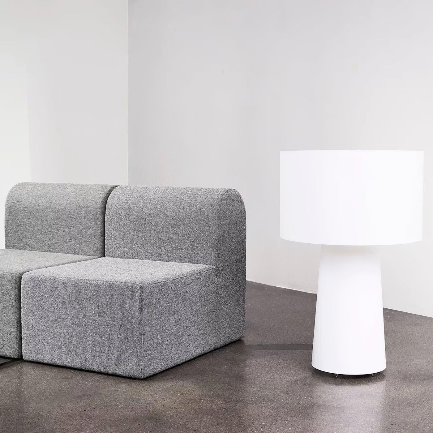 Big Shadow Floor Light — Mooiehome