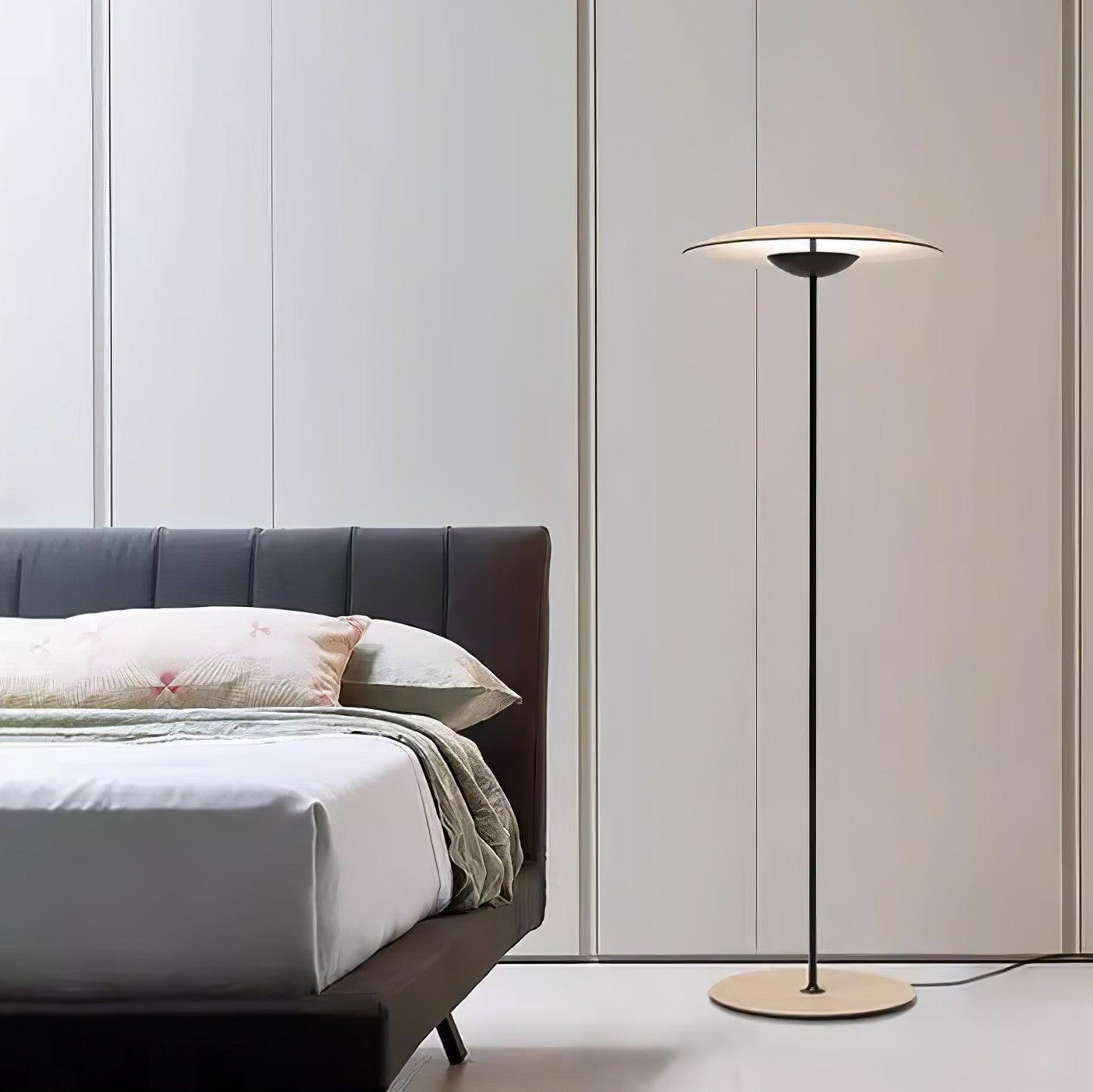Directional Floor Lamp — Mooiehome