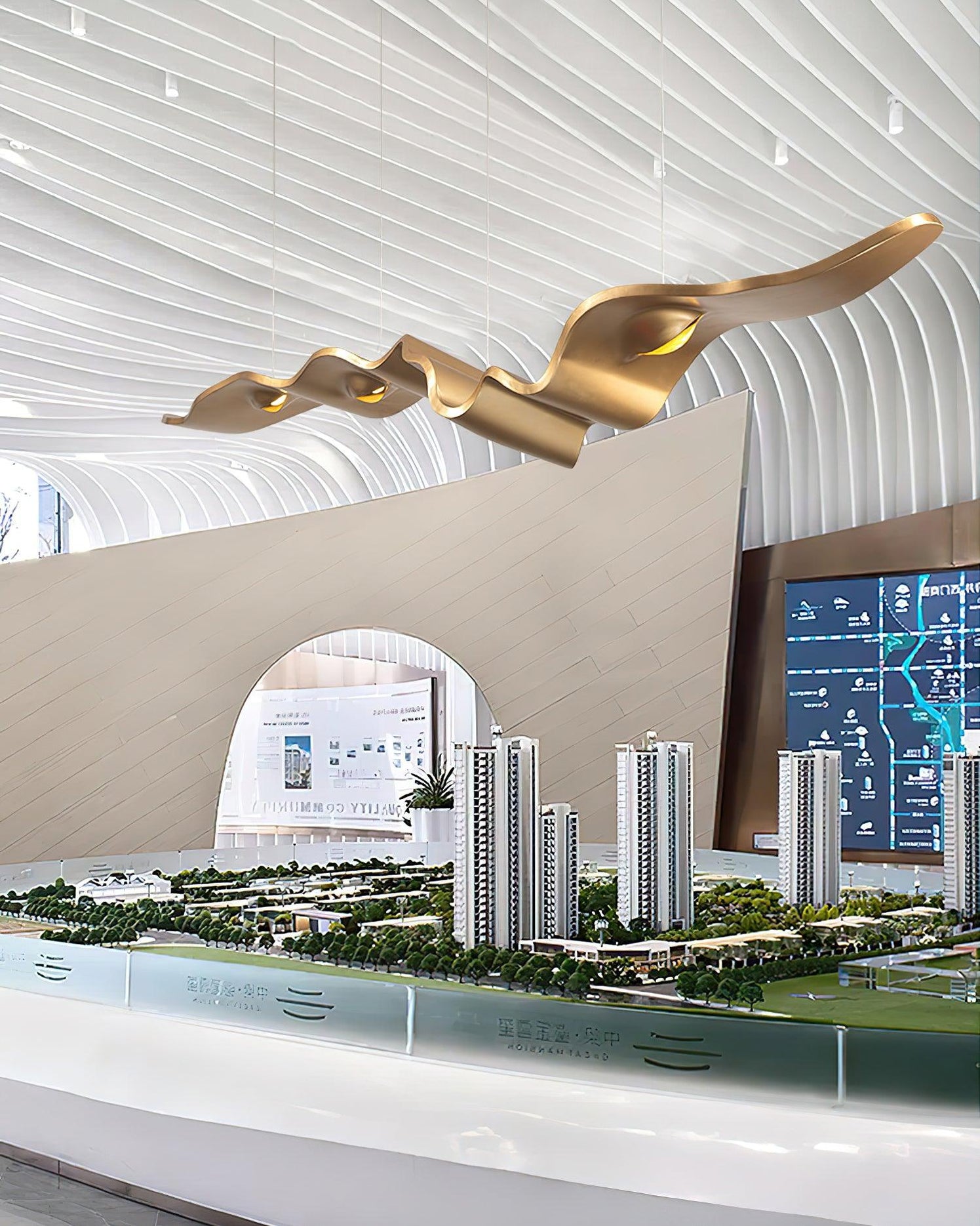 Gold Ribbon Chandelier — Mooiehome