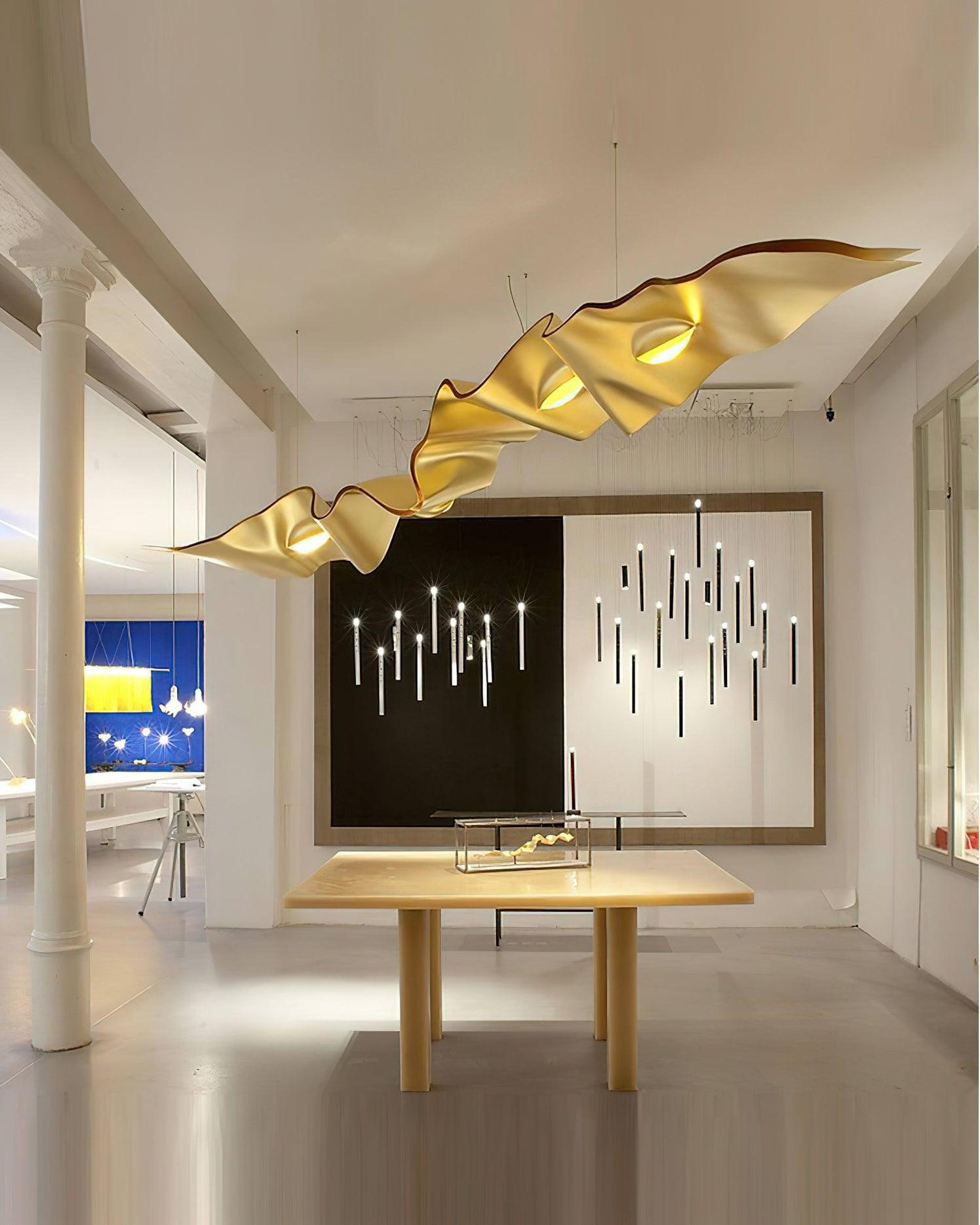 Gold Ribbon Chandelier — Mooiehome