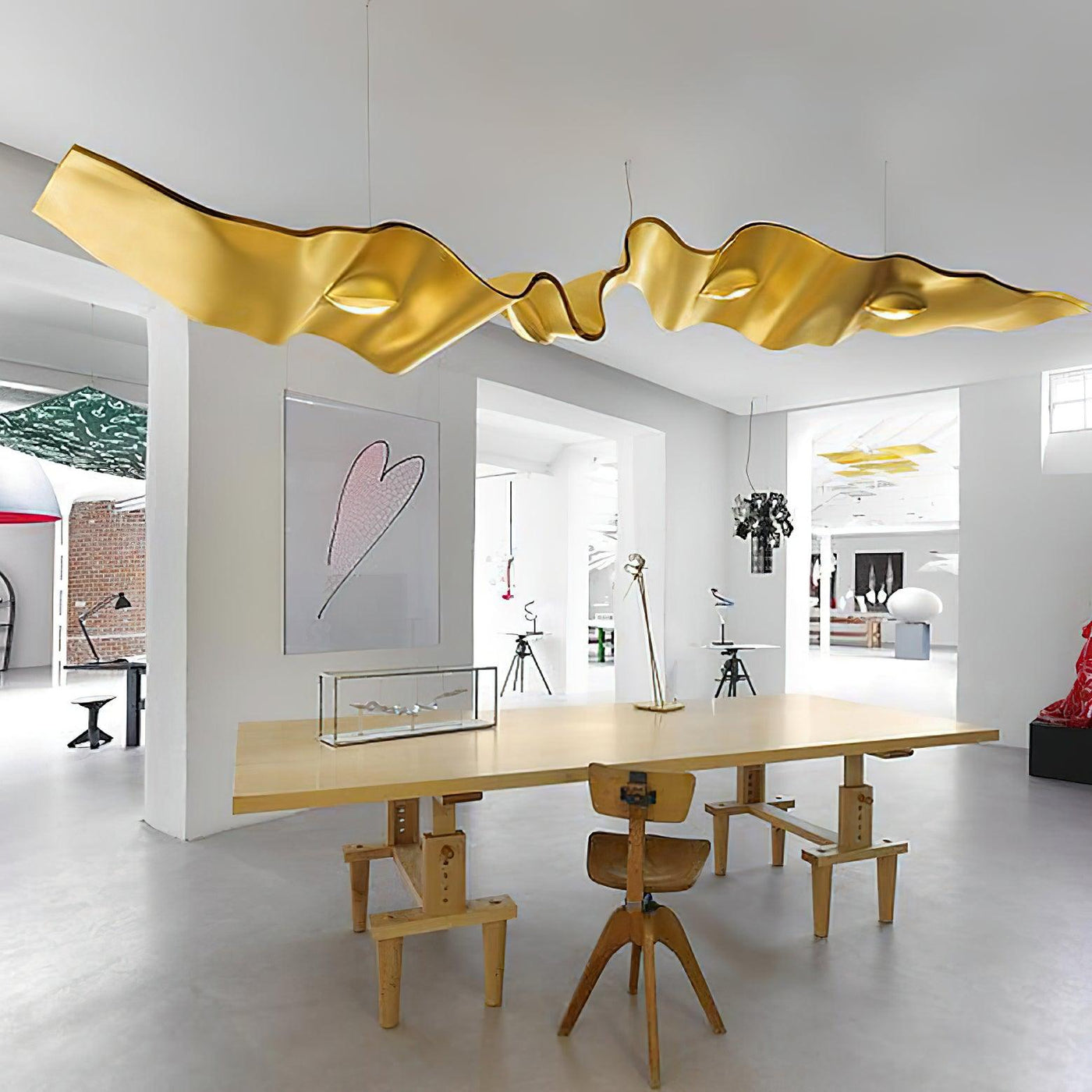 Gold Ribbon Chandelier — Mooiehome