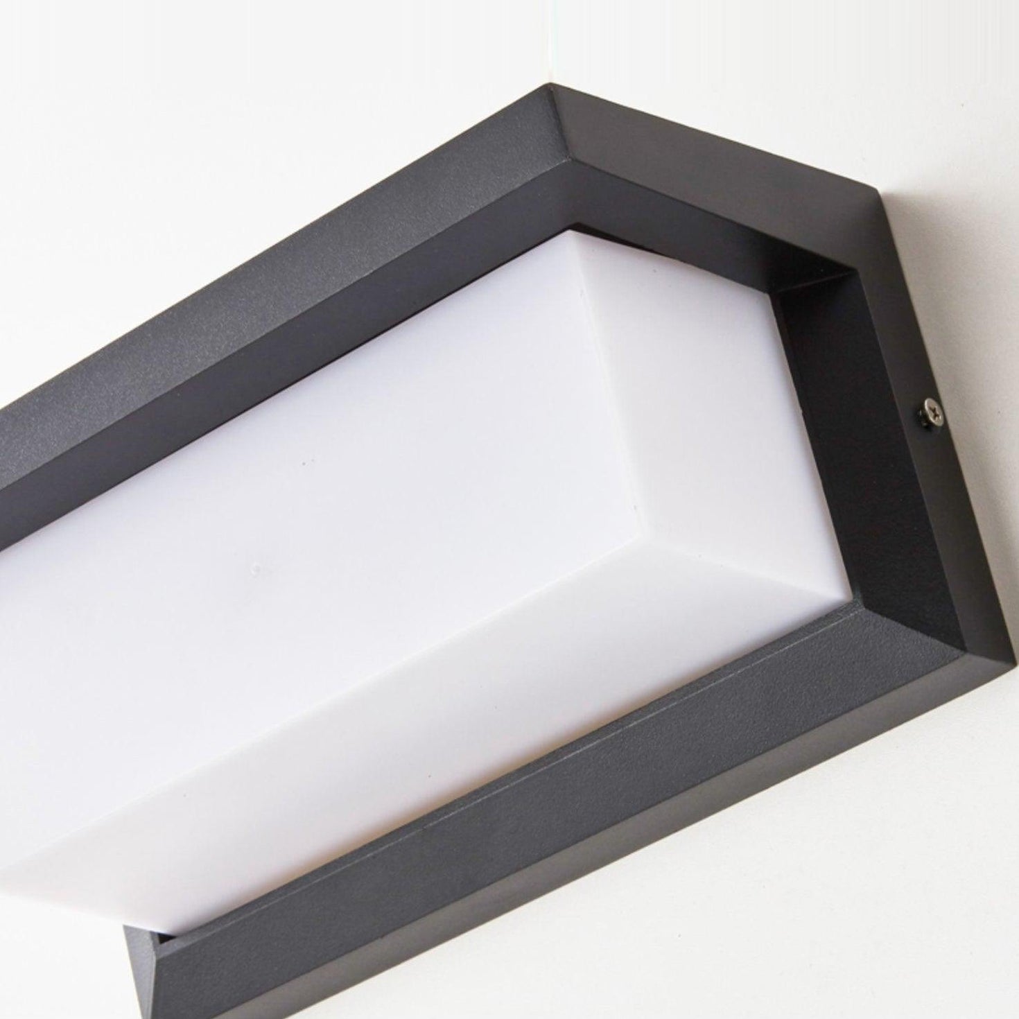 Horizontal LED Outdoor Light — Mooiehome