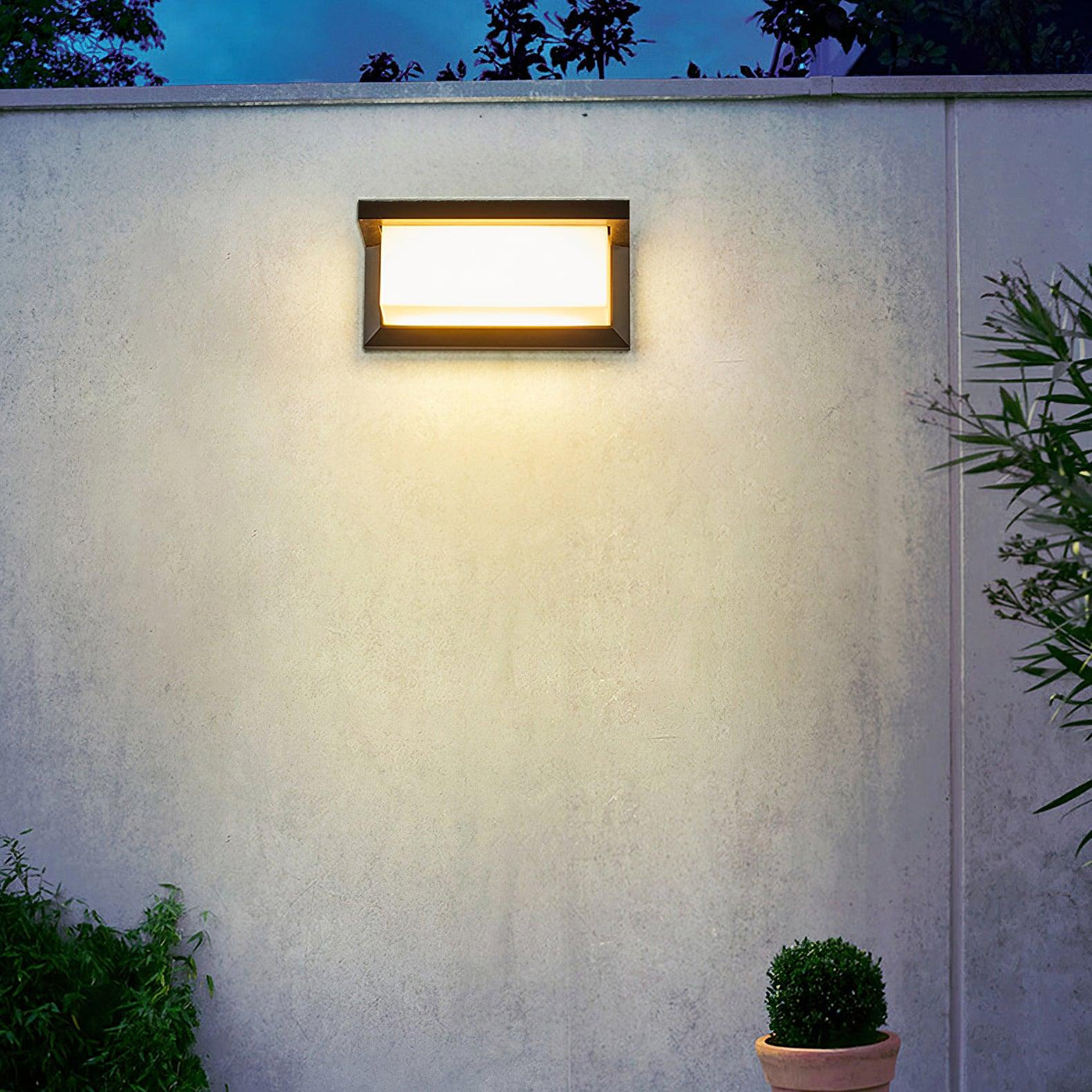 Horizontal LED Outdoor Light — Mooiehome