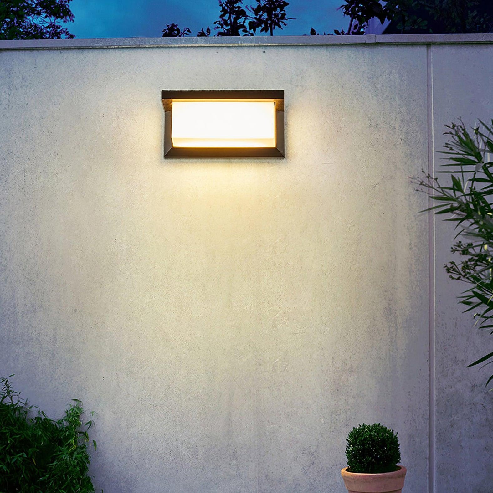 Horizontal LED Outdoor Light — Mooiehome