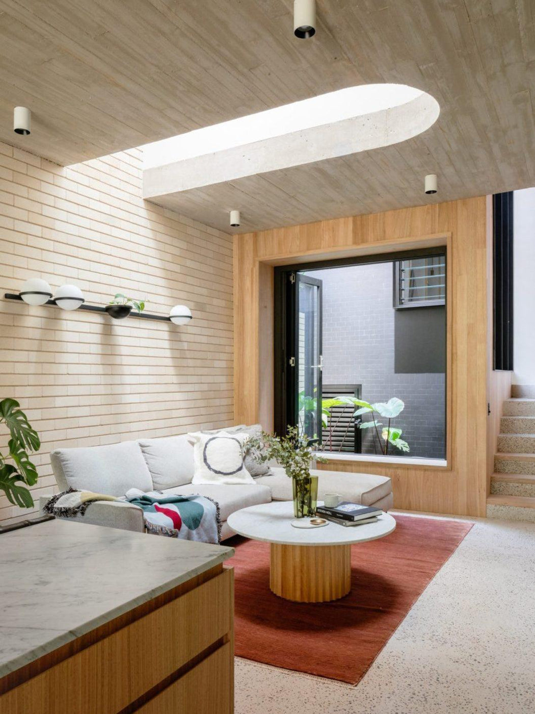 Palma Wall Lamp — Mooiehome