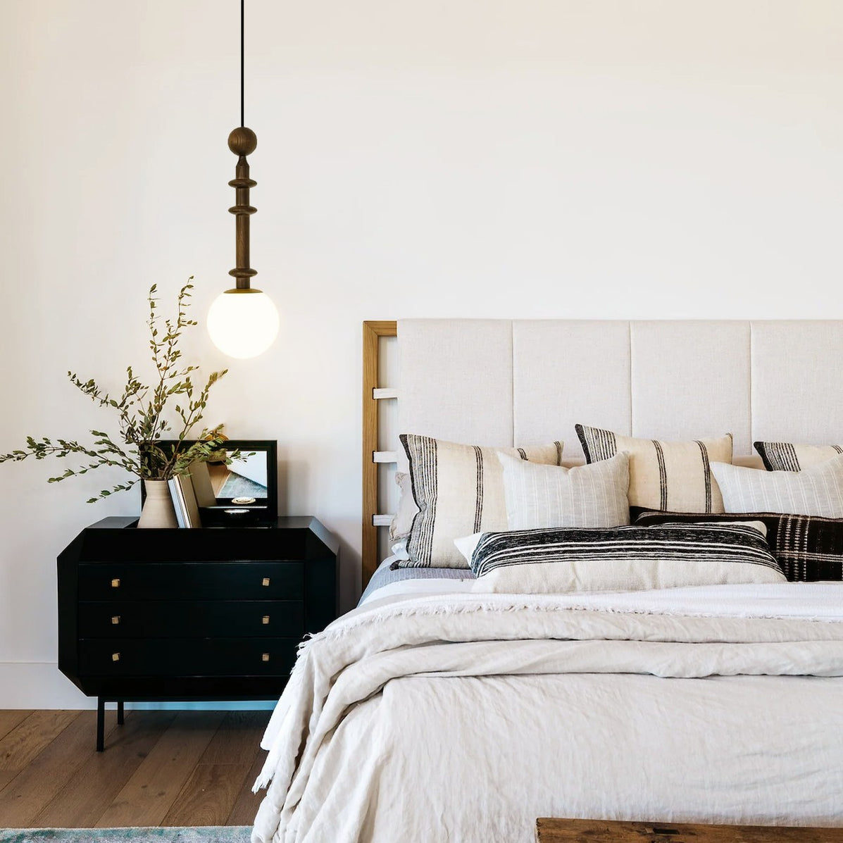 Roman Column Pendant Light — Mooiehome